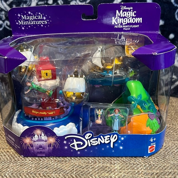 Disney Magic Kingdom | Toys | Vintage Disneys Magic Kingdom Peter Pans ...